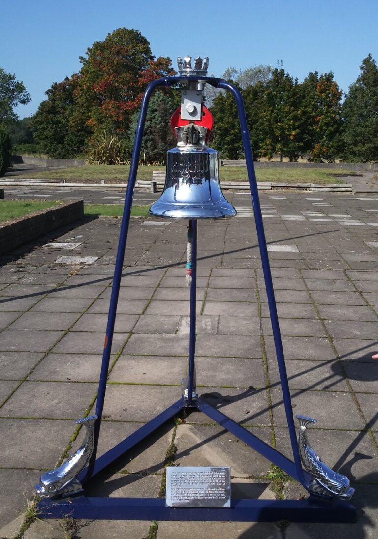 Beachley camp and staff – Army Apprentices College and Beachley Old ...